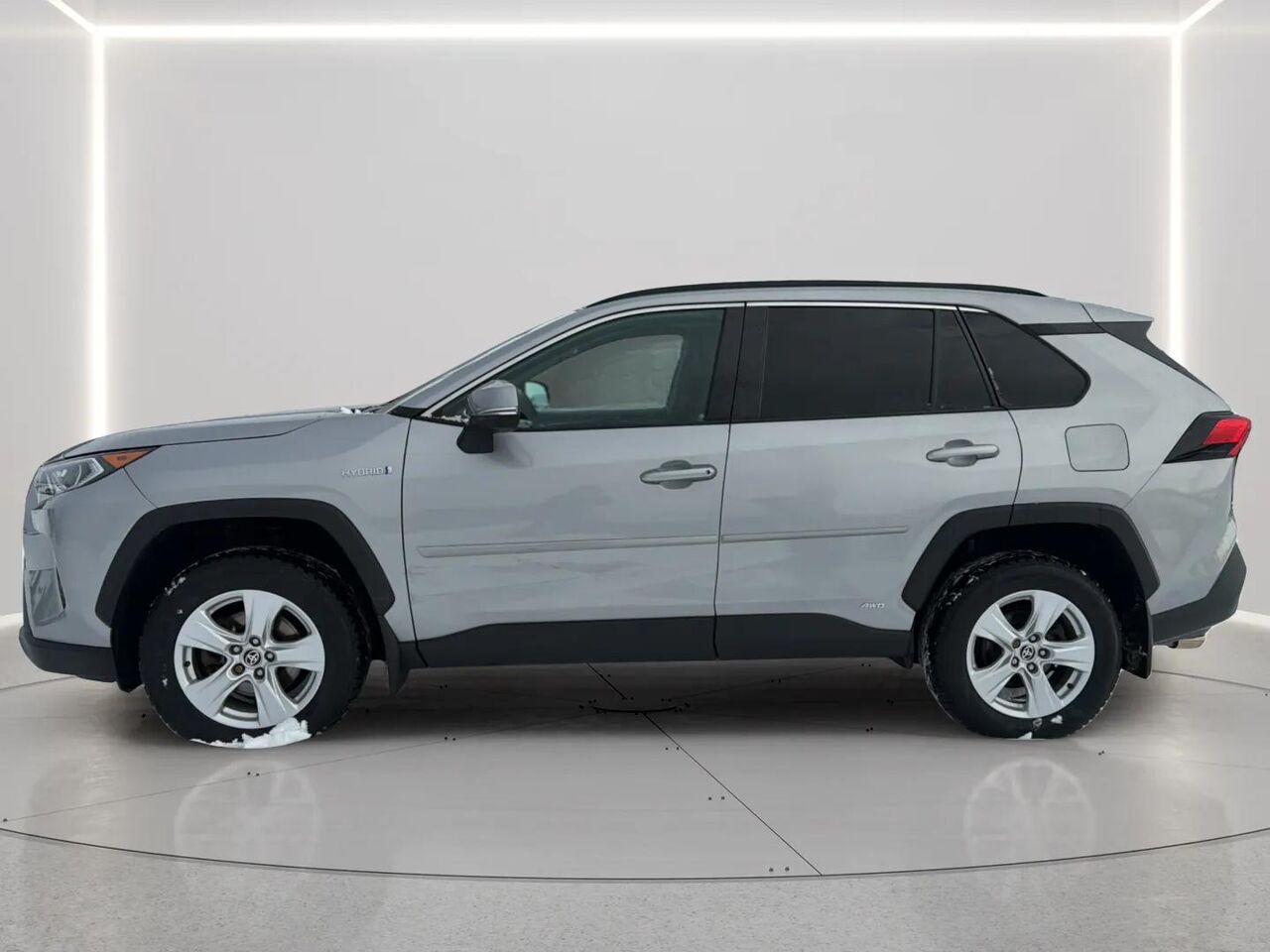 Used 2021 Toyota RAV4 with 83,318 km for sale at Otogo