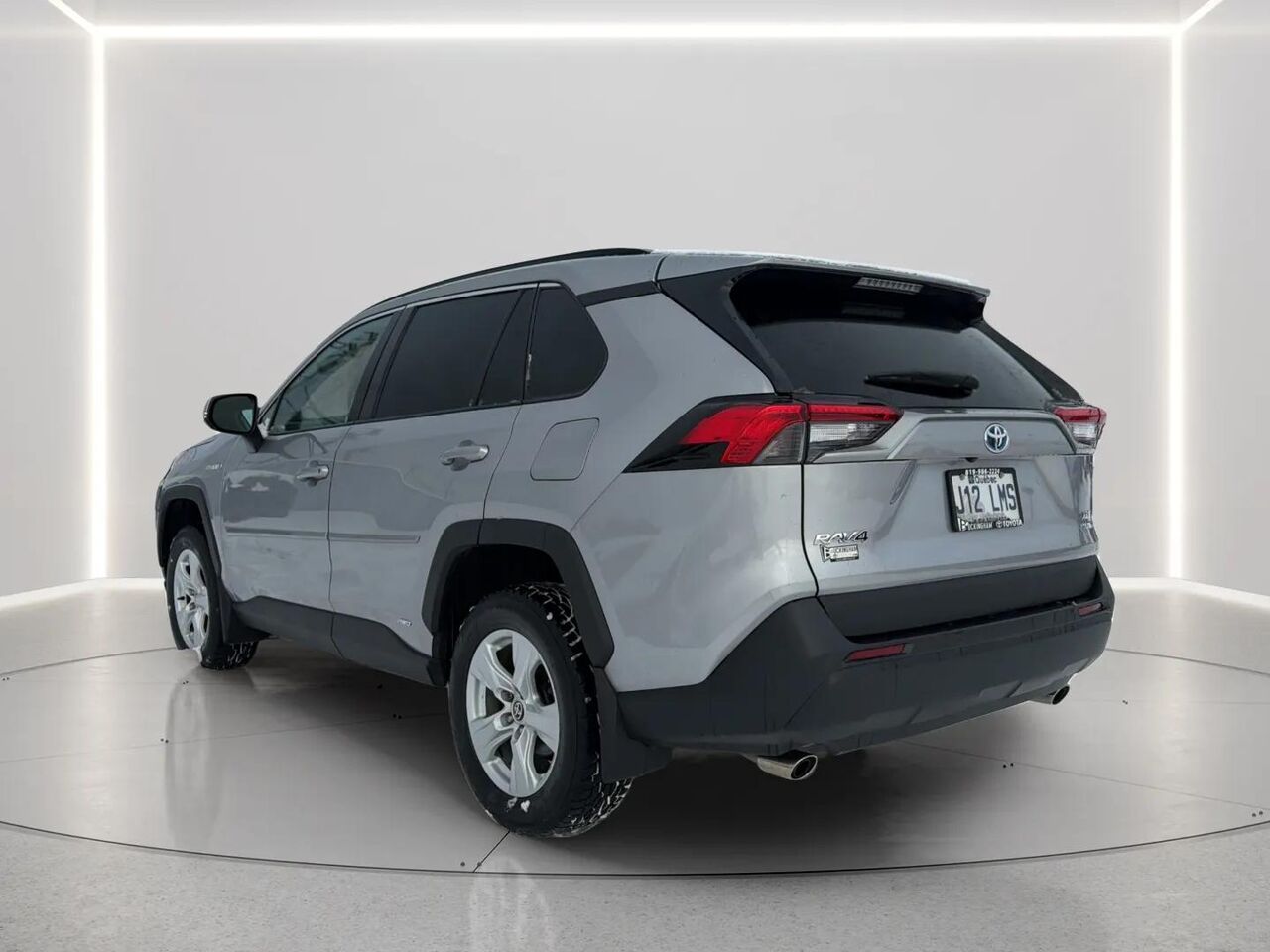 Used 2021 Toyota RAV4 with 83,318 km for sale at Otogo