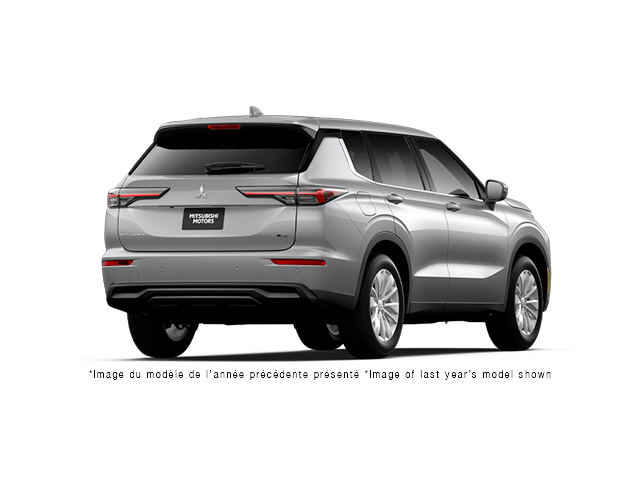 Used 2026 Mitsubishi Outlander with 8 km for sale at Otogo