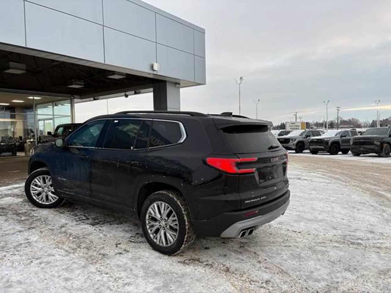 2025 GMC Acadia AWD 4dr Elevation pre-owned for sale in Sherwood Park ...